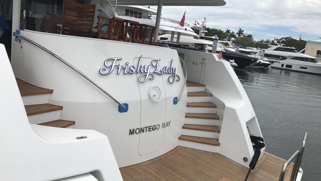 Portfolio | Completed Jobs & Refurbishes | flyachtsigns