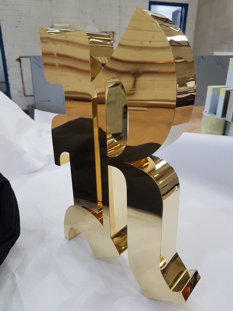 YACHT SIGNS | Custom Lettering For Yachts | Graphics & Design